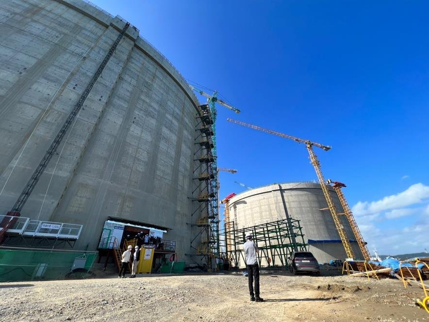 SK가스, 코리아에너지터미널 공개 | 연합뉴스