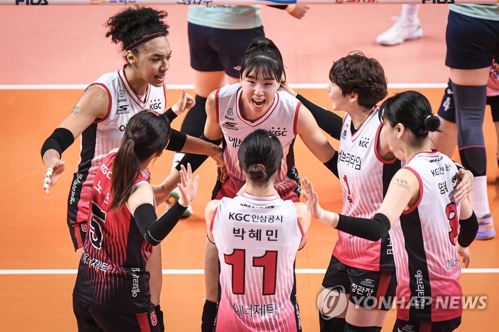 KGC인삼공사, GS칼텍스 꺾고 4위 재탈환 | 연합뉴스